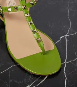 Valentino Garavani Rockstud Leather Sandals - Green