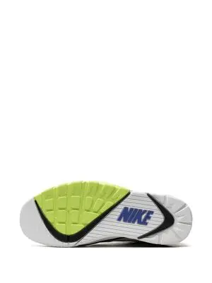 Nike Air Cross Trainer 3 Low Sneakers