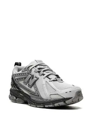 NEW BALANCE 1906r Sneakers