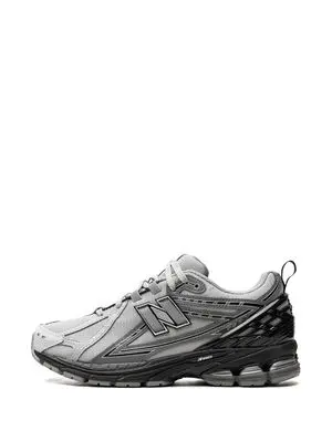 NEW BALANCE 1906r Sneakers