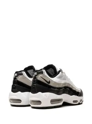 Nike Air Max 95 Low-top Sneakers - White