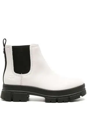 UGG Ashton Chelsea Boots