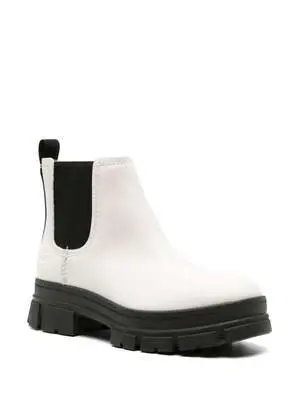 UGG Ashton Chelsea Boots