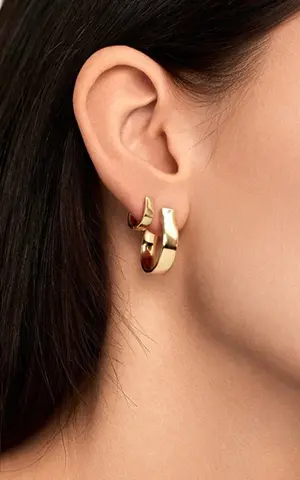 Melissa Kaye 18k Yellow Honey Hoop Medium