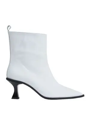 8 By Yoox Pointed Toe Booties