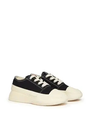 Stella McCartney Loop Low-top Sneakers - Black