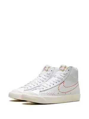 Nike Blazer Mid '77 101 Sneakers - White