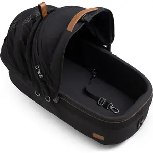 TAVO PETS Maeve™ Medium Flex Pet Car Seat Onyx