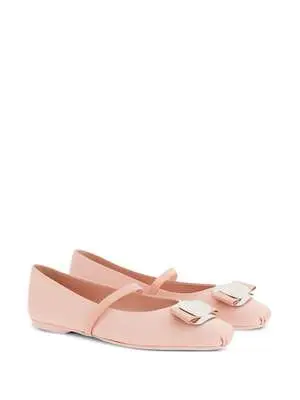FERRAGAMO Vara Flat Ballerinas - Pink