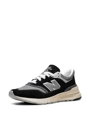 NEW BALANCE 997r Sneakers - Black