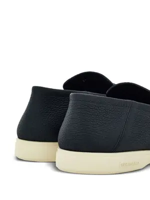 FERRAGAMO Gancini-plaque Leather Loafers - Black
