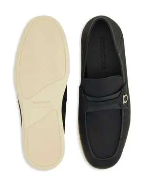 FERRAGAMO Gancini-plaque Leather Loafers - Black