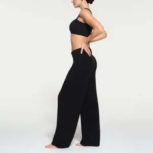 SKIMS Cozy Knit Straight Leg Pant