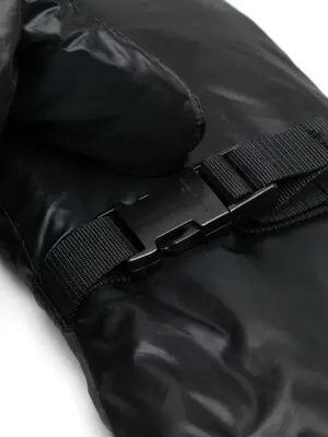 TAKAHIROMIYASHITA THESOLOIST. Buckle-strap Mittens