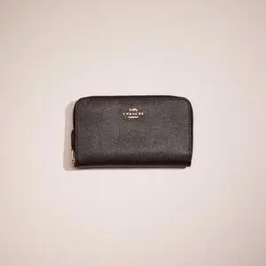 COACH Restored Medium Zip Around Wallet - Light Gold/black