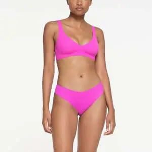 SKIMS Plunge Bralette | Light Neutral | L Dd Fuchsia