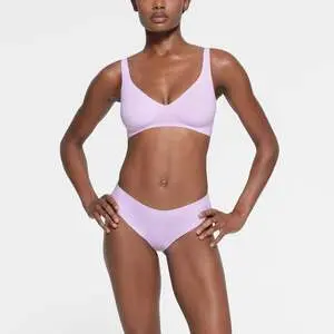SKIMS Plunge Bralette | Light Neutral | L Dd Sugar Plum
