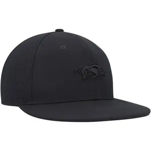Nike Arkansas Razorbacks Triple Performance Fitted Hat