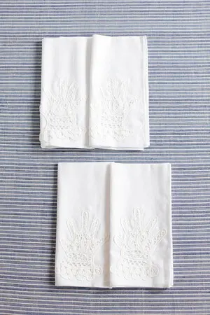 GOHAR WORLD Hands Set Of Four Lace-appliquéd Cotton And Linen-blend Napkins - White