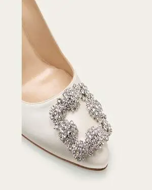 Manolo Blahnik Hangisi Satin Buckle Pumps - Cream
