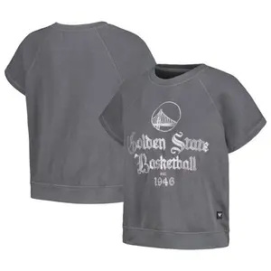 THE WILD COLLECTIVE Golden State Warriors Embroidered Fleece Raglan Short Sleeve Pullover Sweatshirt - Gray