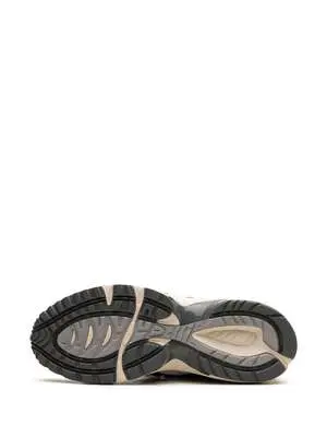 Asics Gel-1090 V2 Sneakers - Grey