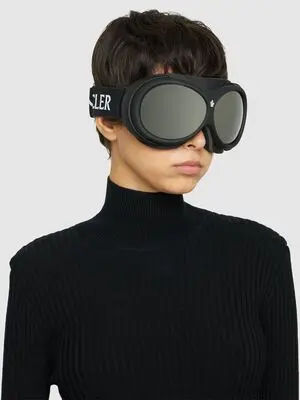 Moncler モンクレール　ゴーグル Moncler Ski Goggles - Black | Editorialist