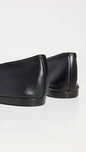 Schutz Arissa Flats - Black