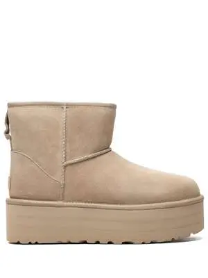 UGG Classic Mini Platform 50.8mm Boots