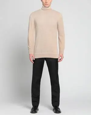 Alpha Studio Turtleneck Blush Size Merino Wool