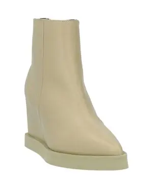 EQUITARE Leather Ankle Boots - Sage Green