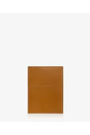 Gigi New York Passport Case - Natural