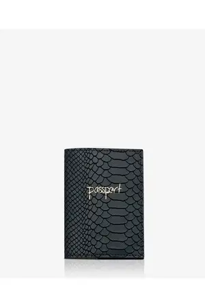 Gigi New York Passport Case - Black