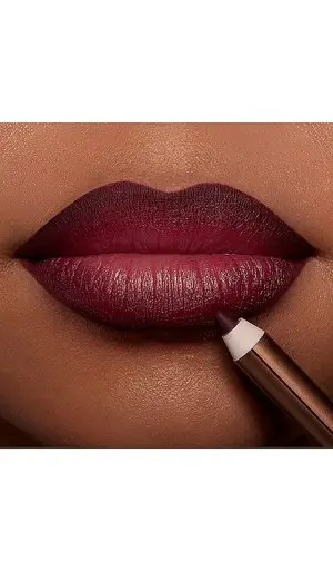 Charlotte Tilbury Lip Cheat Long-lasting Waterproof Lip Liner - Berry Naughty