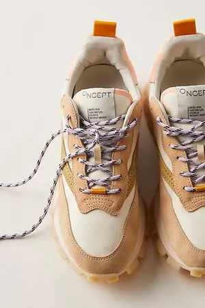 Oncept Osaka Sneakers - Desert