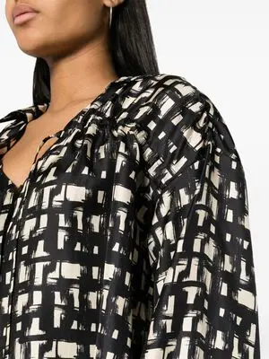 Max & Moi Lua Silk Blouse