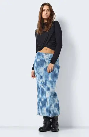 NOISY MAY Lucia Printed Mesh Maxi Skirt - Bright White Aop Blu