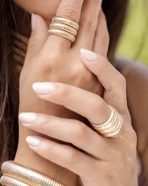 Ettika Twisted Flex Ring