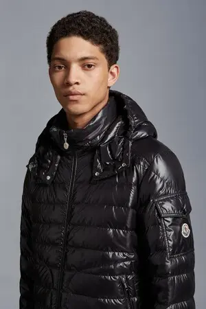 Moncler Lauros Short Down Jacket - Black