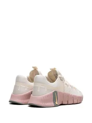 Nike Free Metcon 5 Sneakers - Pink