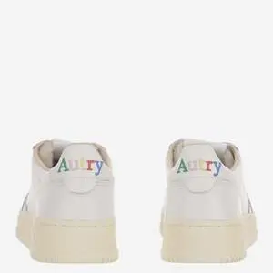 AUTRY Medalist Low Leather Sneakers - White