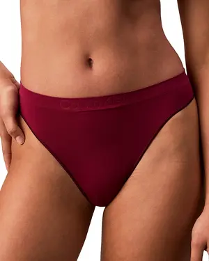 Calvin Klein Bonded Flex Mid Rise Thong - Beet Red