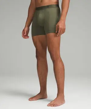 Lululemon Always In Motion Boxer 5" Medium Olive