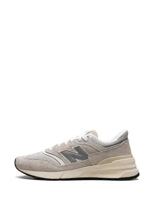 NEW BALANCE 997r Sneakers - Neutrals
