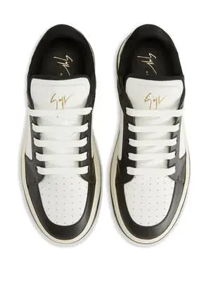 GIUSEPPE ZANOTTI Low Top Sneakers