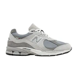 NEW BALANCE 2002r Gore-tex Sneakers - Grey