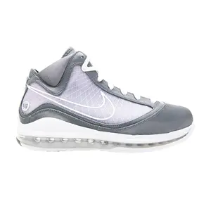 Nike Air Max Lebron 7 Sneakers