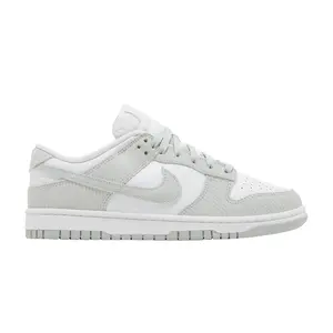 Nike Dunk Low Sneakers