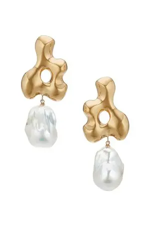 Agmes Baroque Bodmer Earrings - Gold Vermeil & Pearl
