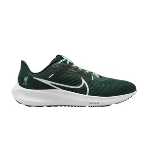 Nike Air Zoom Pegasus 40 'liverpool Fc' Sneakers - Green
